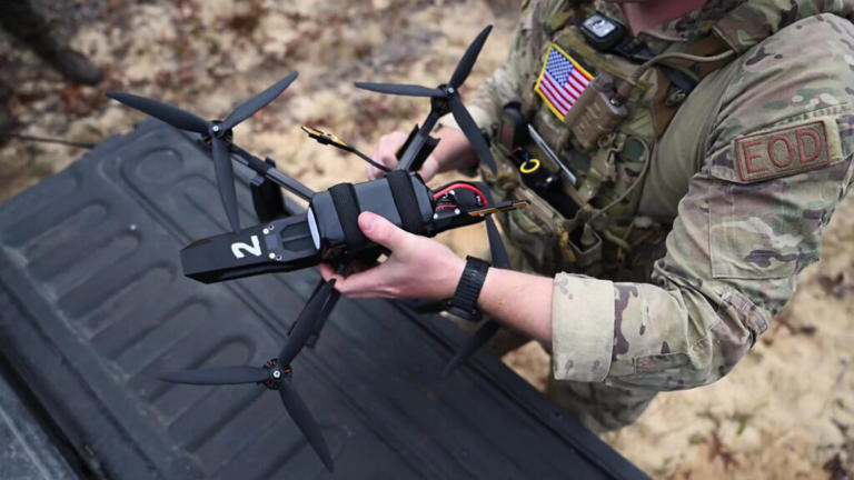 US unveils drone swarm which uses AI to annihilate targets