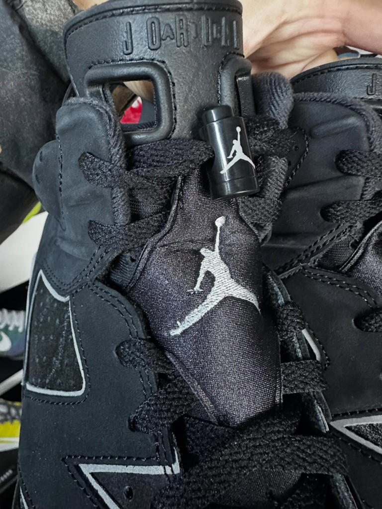 First look at the 'Cap and Gown' Air Jordan 6