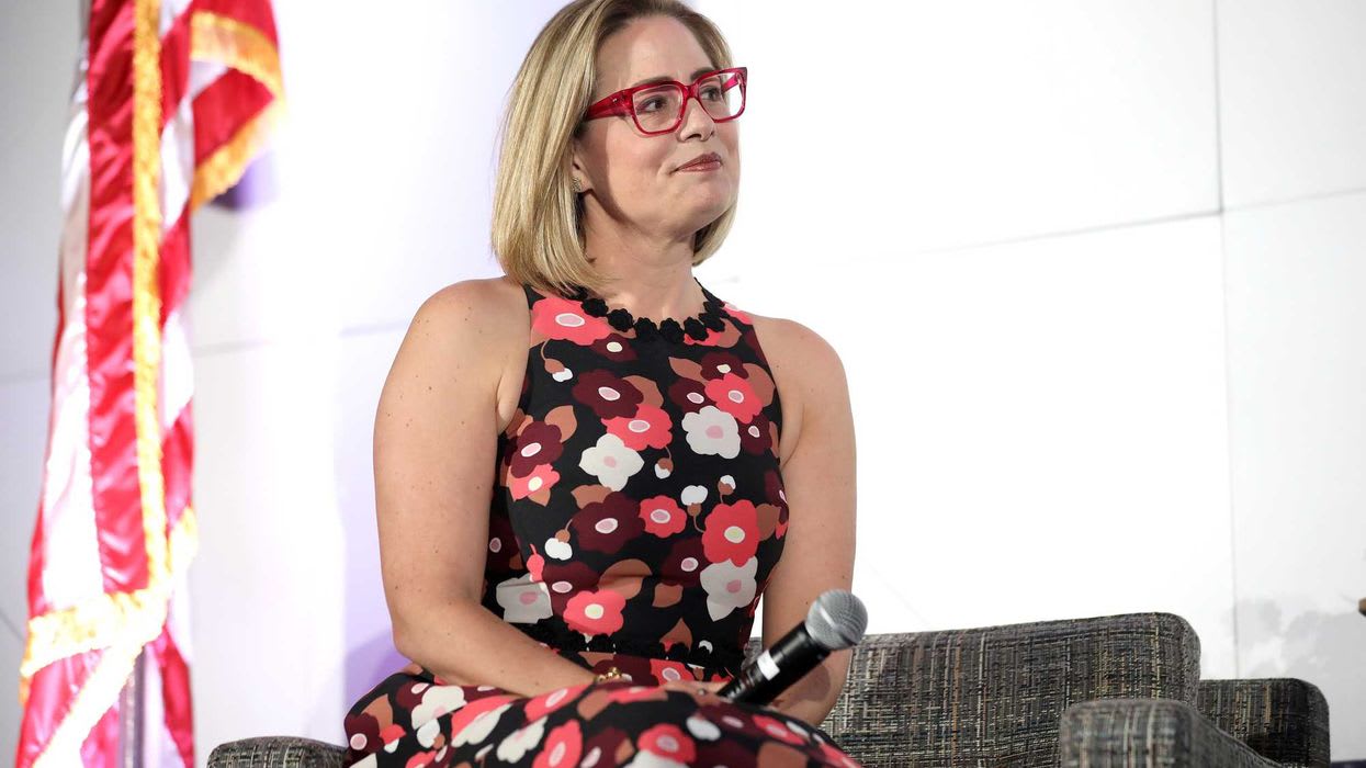 Sinema destroyed 14-year marriage with former member of her security ...