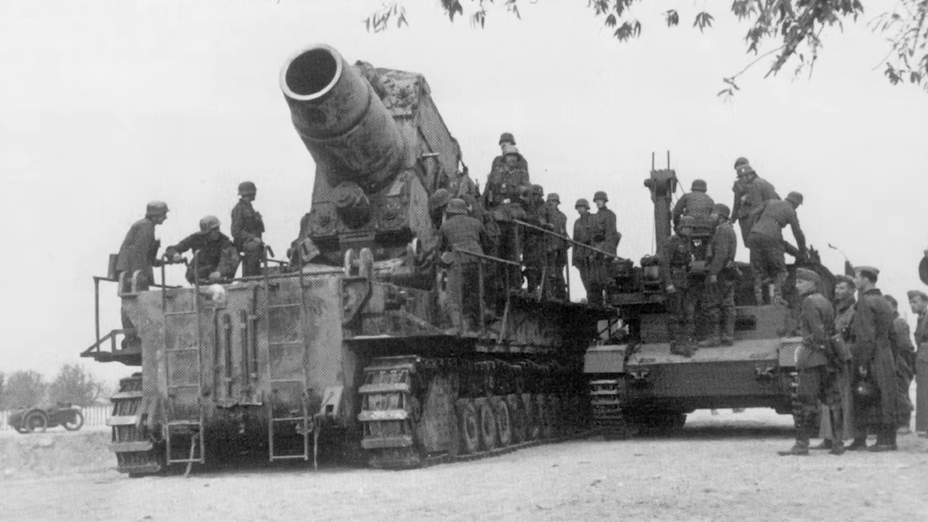 The most extreme siege weapon of World War II