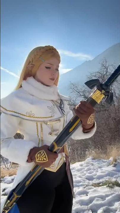 Finally doing winter Zelda 🗡️ #cosplay #zeldabotw #zelda # ...