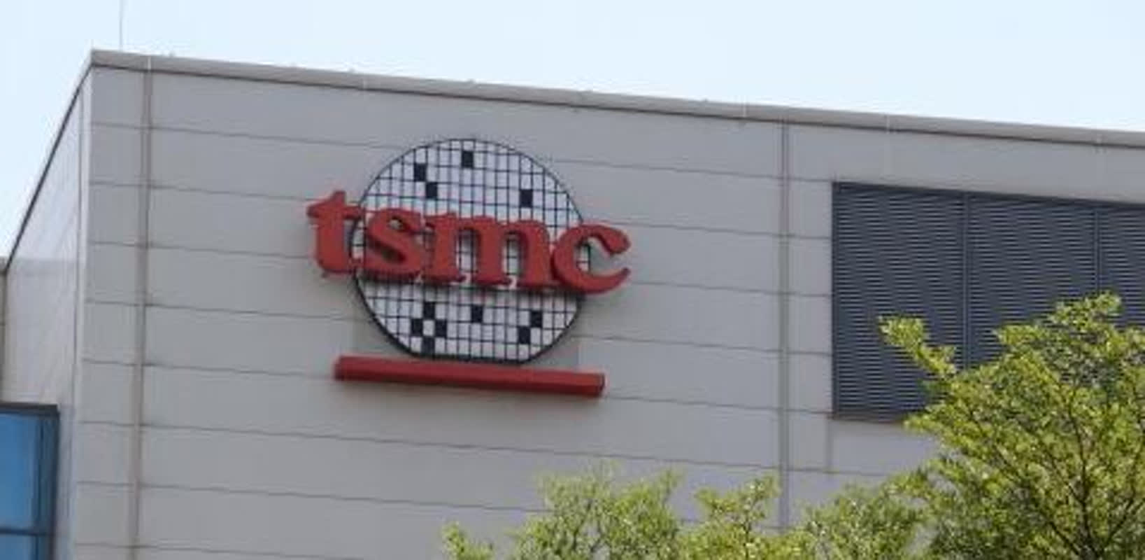TSMC "AI 거품 없다"… 설비투자 540억달러 투척에 반도체주 '축제'