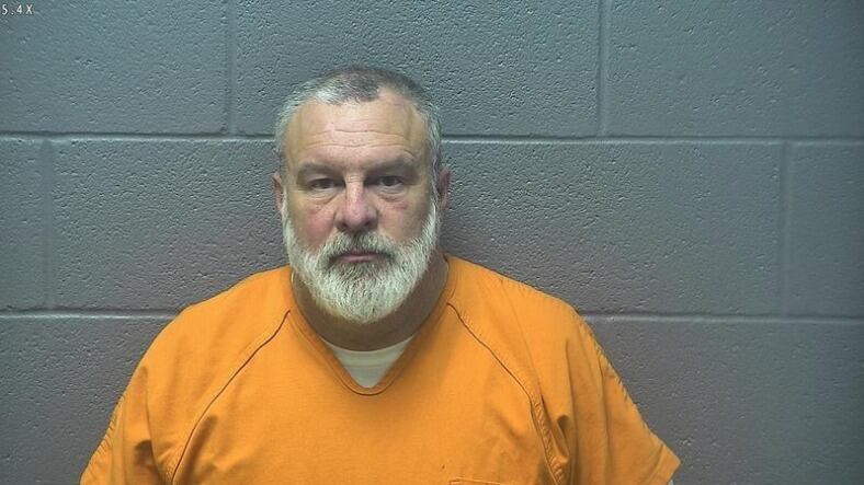 Edinburg man arrested on assault, child endangerment, firearm charges