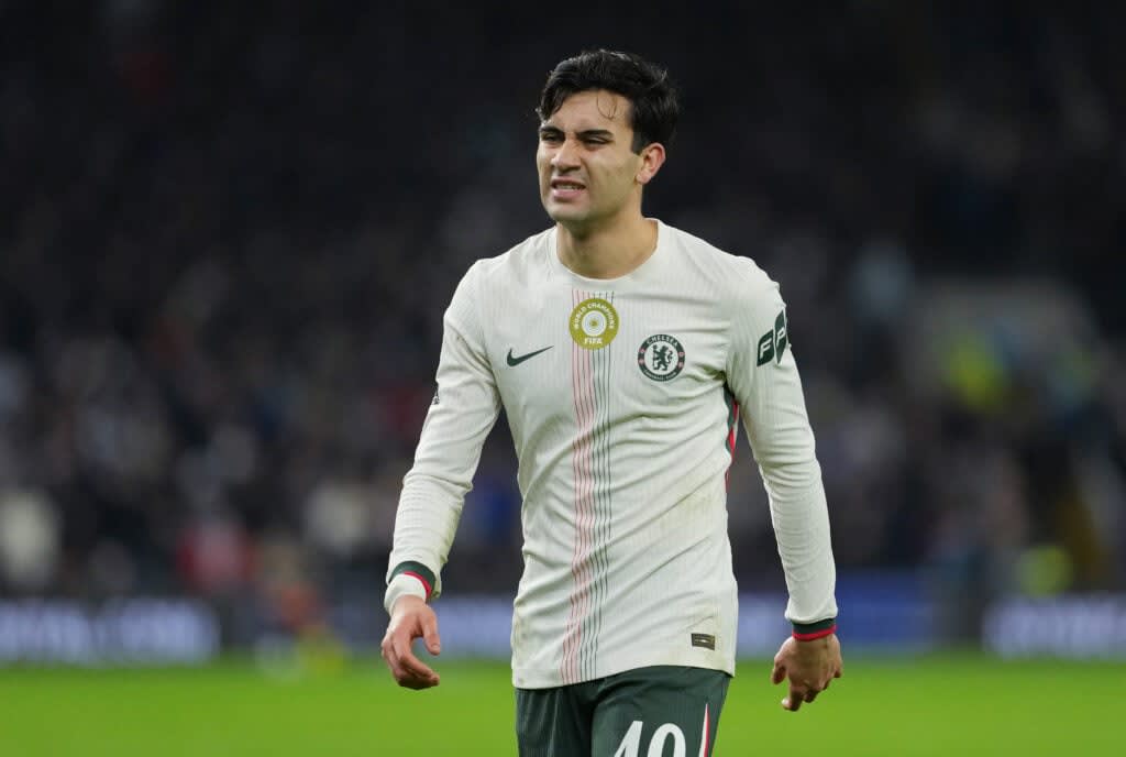 Chelsea daily transfer rumour roundup: Latest on Raheem Sterling, Lucas ...