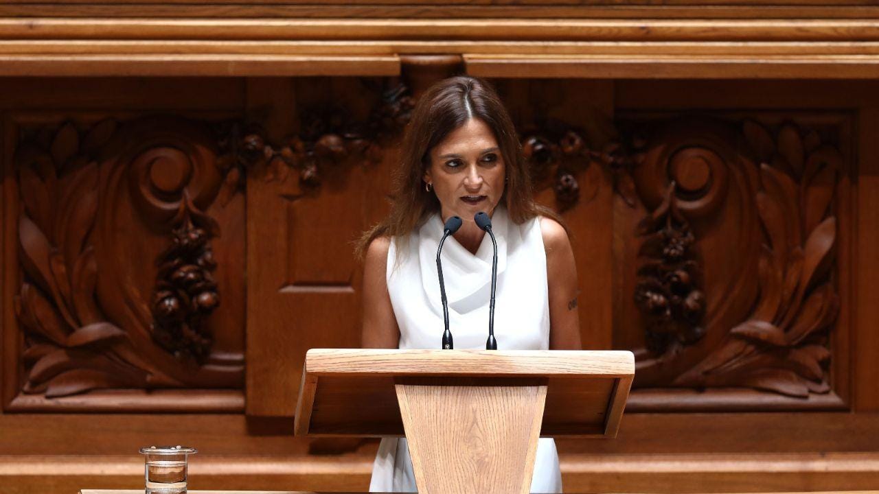 Isabel Moreira diz ser evidente que Frazão se referia a Pureza em ...