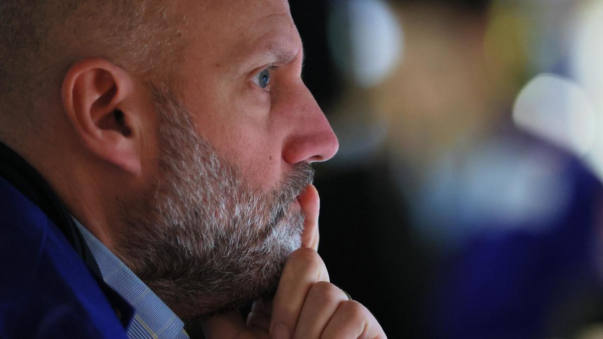 Energy, healthcare rally raises a red flag for investors