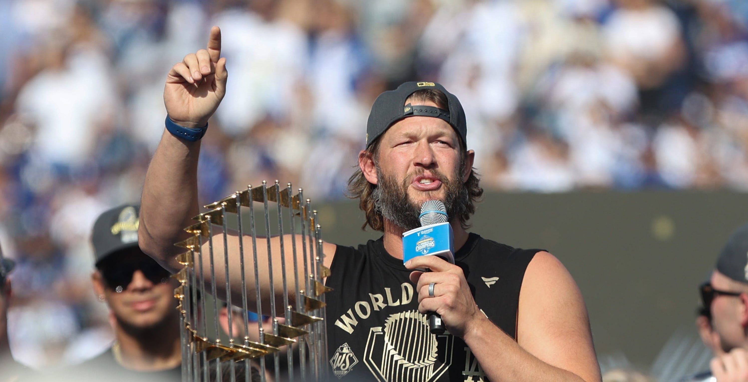 Fans roasted Team USA for adding Clayton Kershaw to the WBC roster