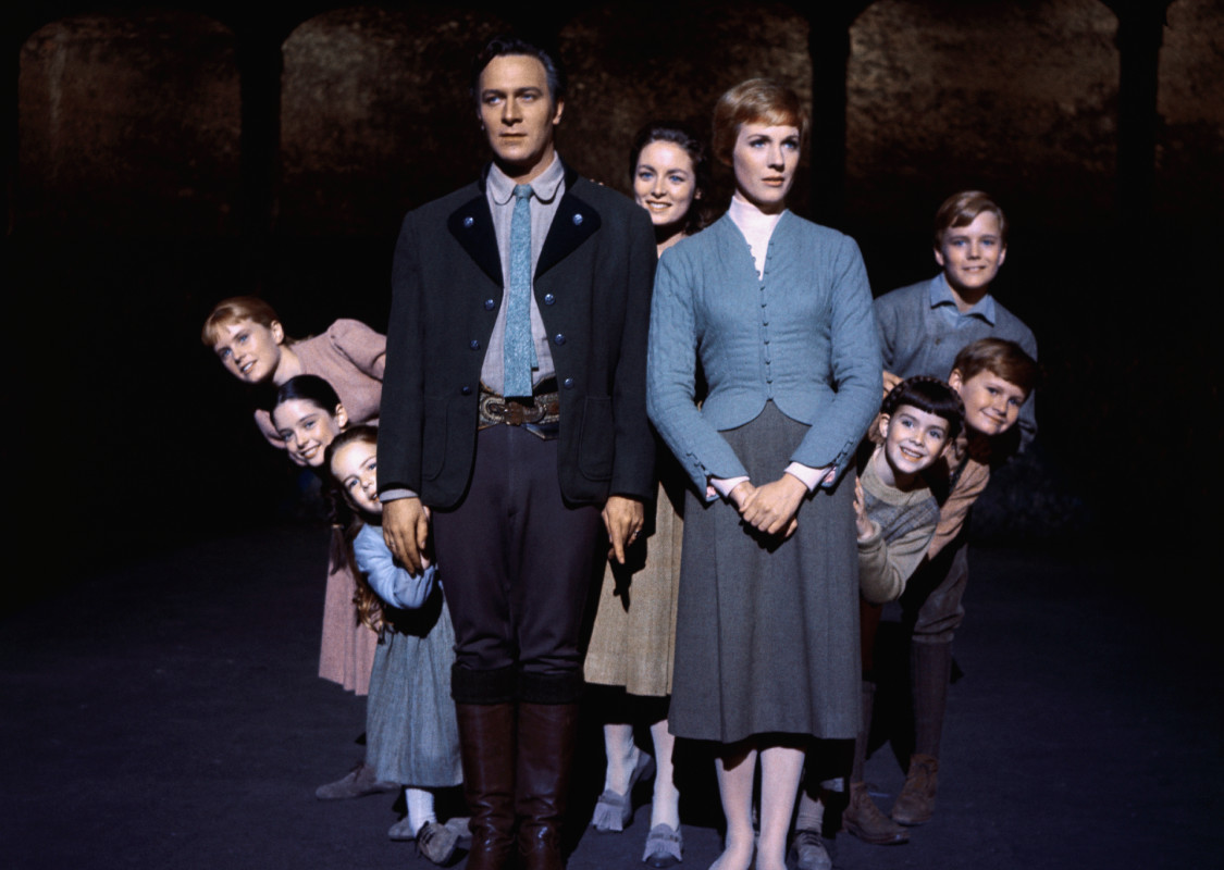 All grown up 'Sound of Music' actress reunites with Von Trapp 'brother ...