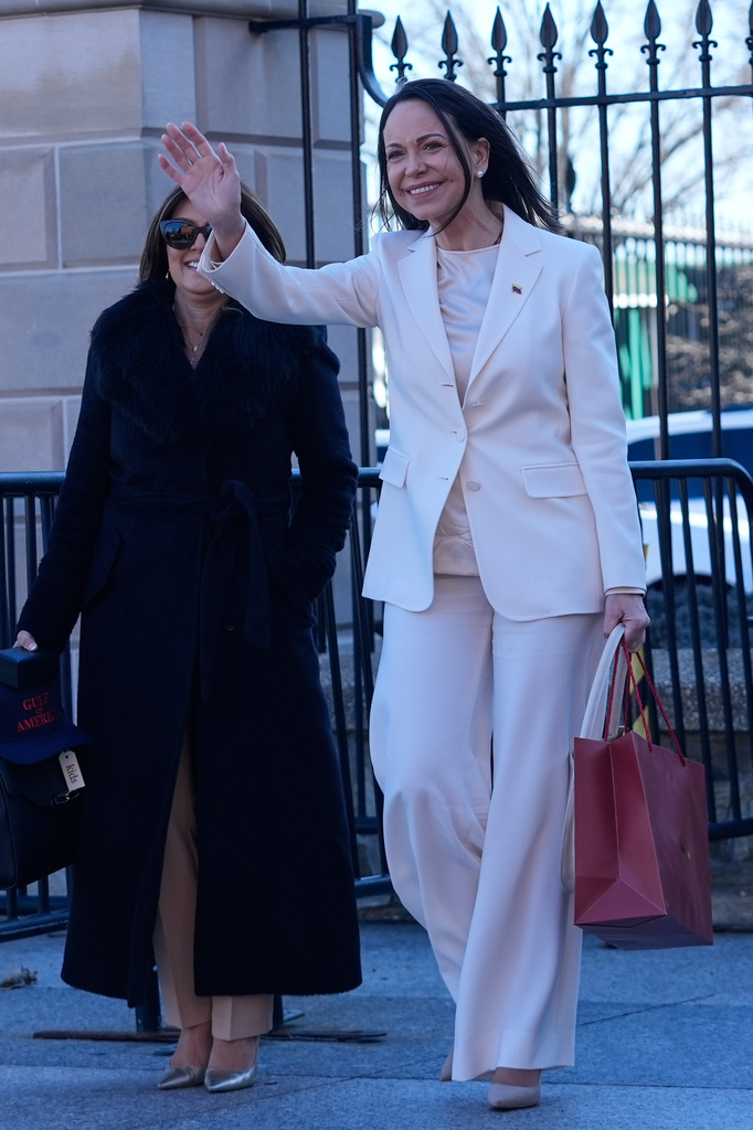 Venezuela's Machado says she presented her Nobel Peace Prize to Trump ...