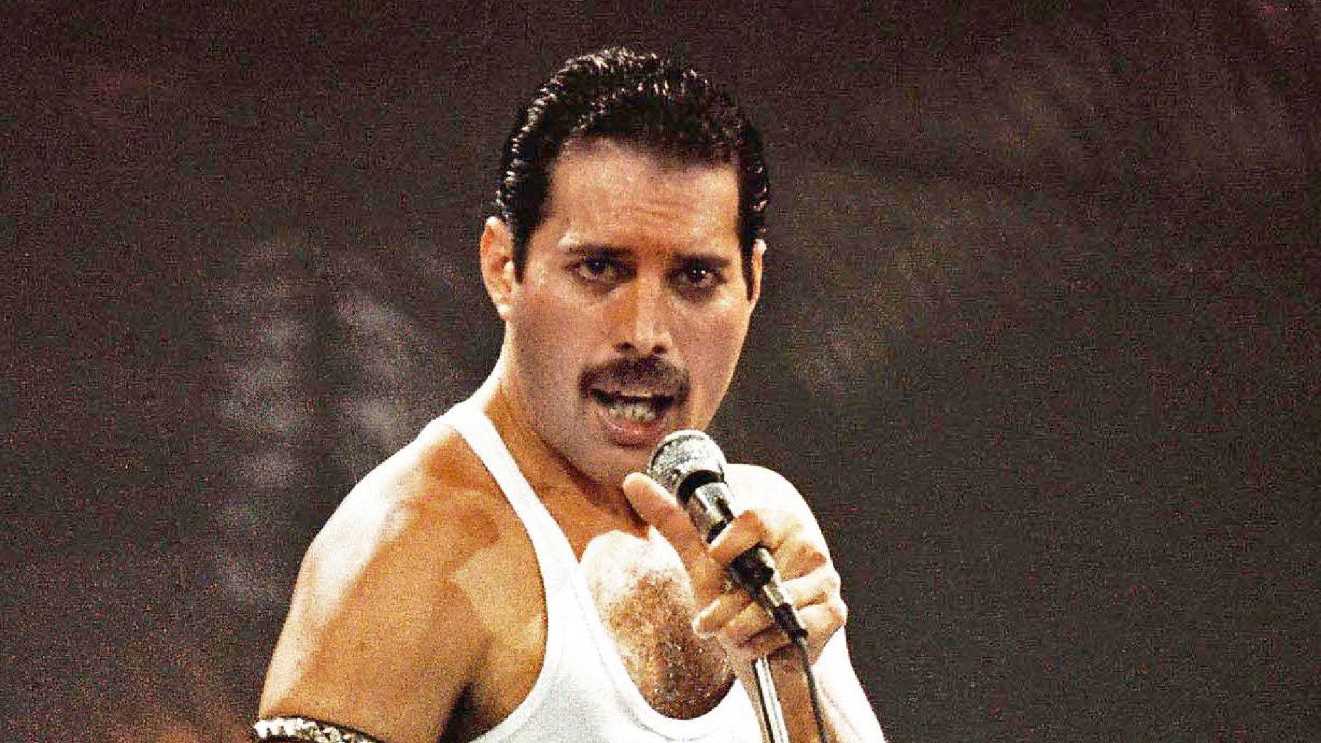 Freddie Mercury's secret daughter dead at age 48 after cancer battle