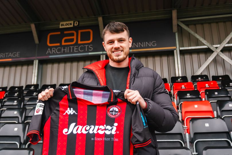 Truro City make ex-Nottingham Forest and Derby County striker latest ...