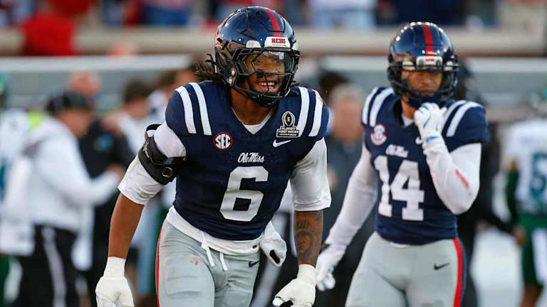 LSU football gaining confidence in landing pair of coveted transfers ...