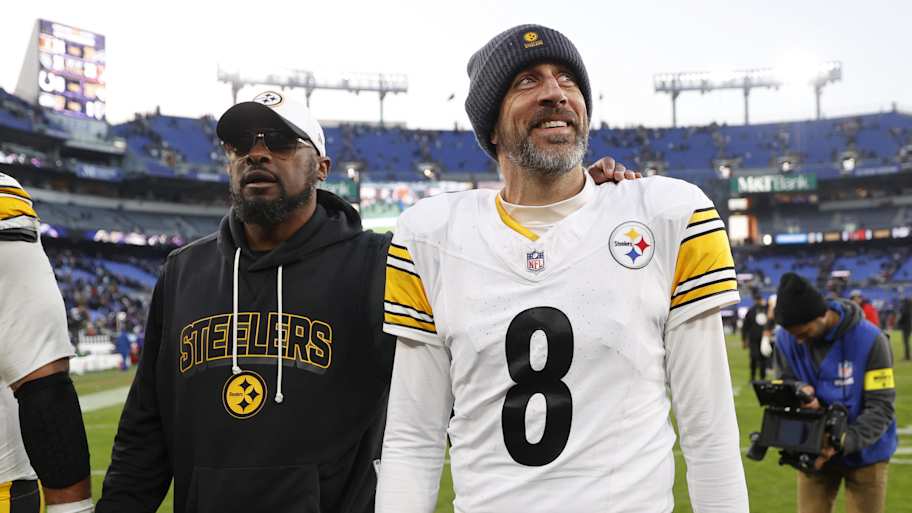 Aaron Rodgers apologized in emotional goodbye to Mike Tomlin
