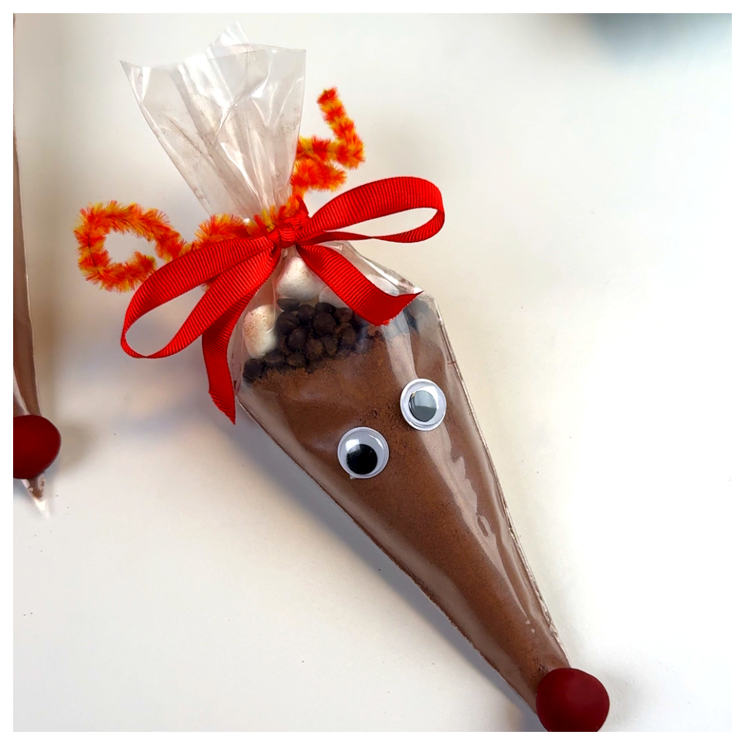 DIY adorable reindeer hot chocolate cones🍫