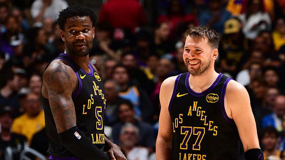 NBA expert takes: Red-flag trade candidates and LeBron's weak All-Star case