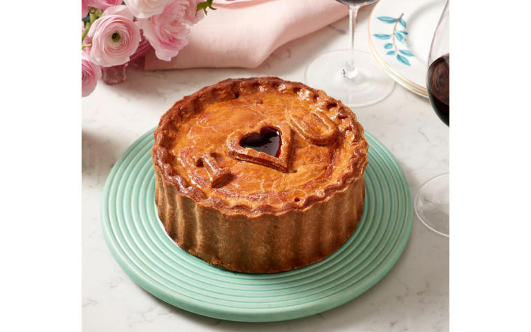 21 cool Valentine's Day gifts he'll want to keep