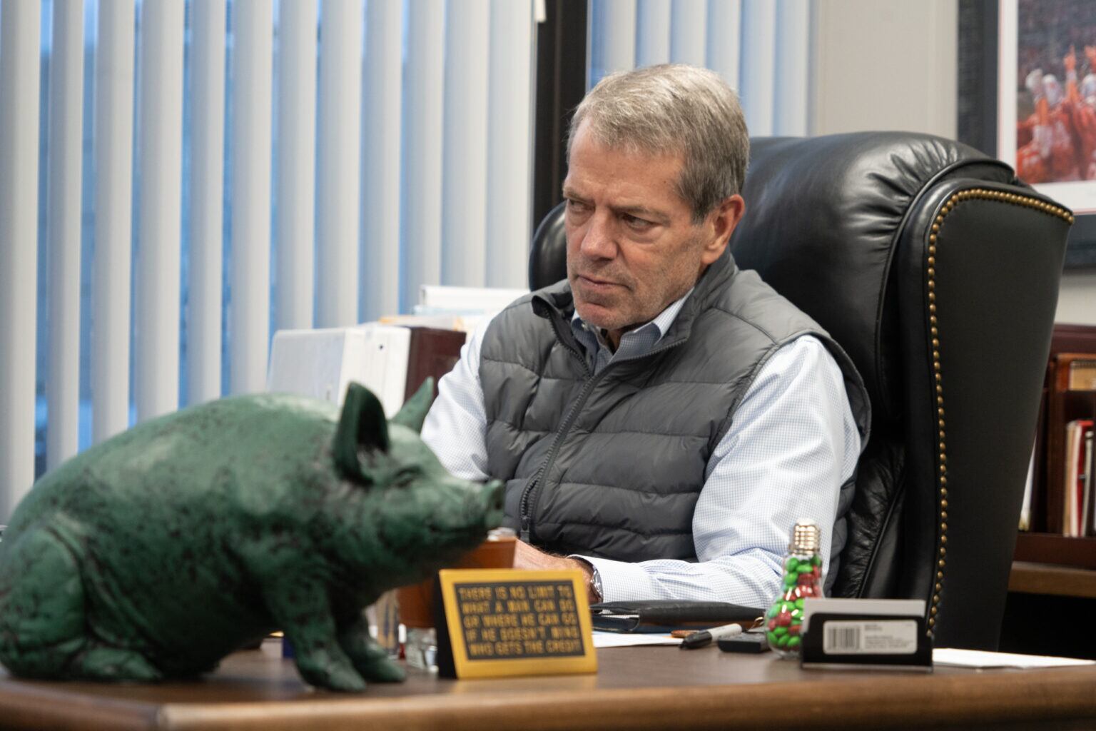 Auditor flags possible Pillen ‘favoritism’ in $2.5M no-bid bioeconomy ...