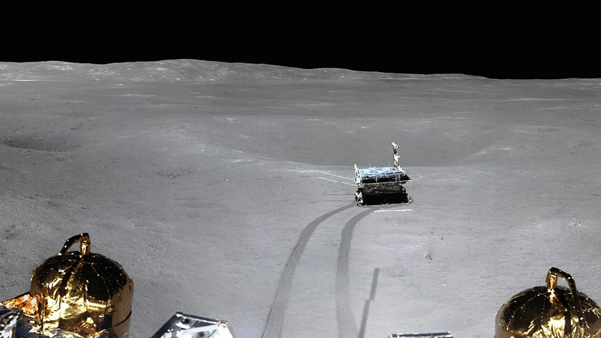 Descubren por qué las rocas de la cara oculta de la Luna que trajo ...