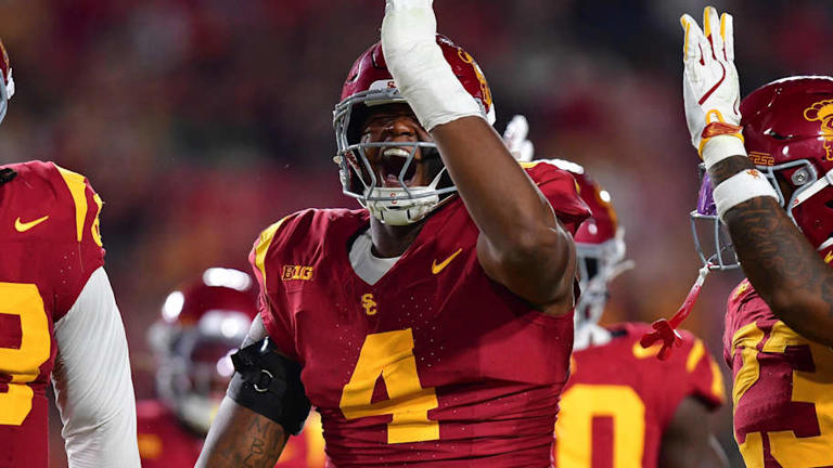 Jahkeem Stewart lives up to USC hype with big honor