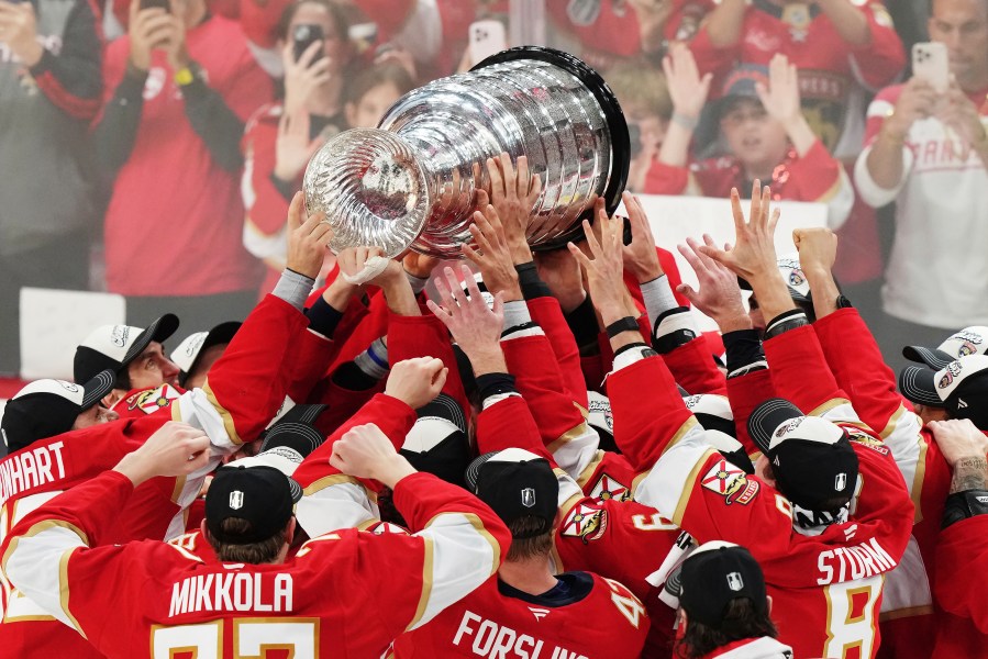 Live: Stanley Cup champion Florida Panthers join Trump at White House