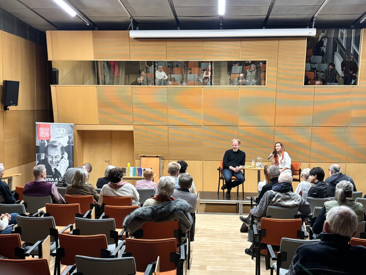 Václav Havel zemřel o 10 let dříve, dozvěděl se ekonom Sedláček v ...