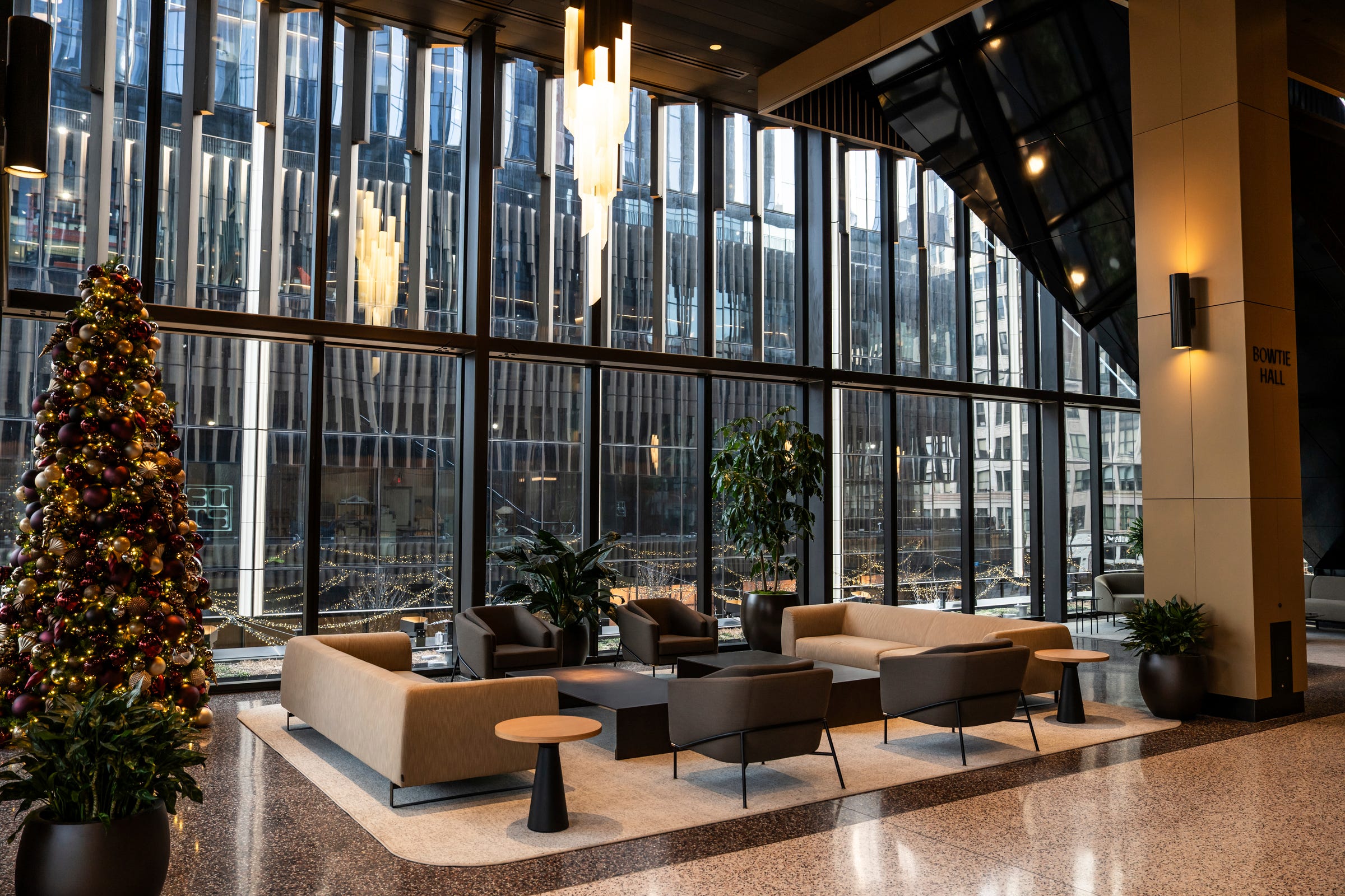 GM to open doors to new HQ for one-time public exhibit this Saturday