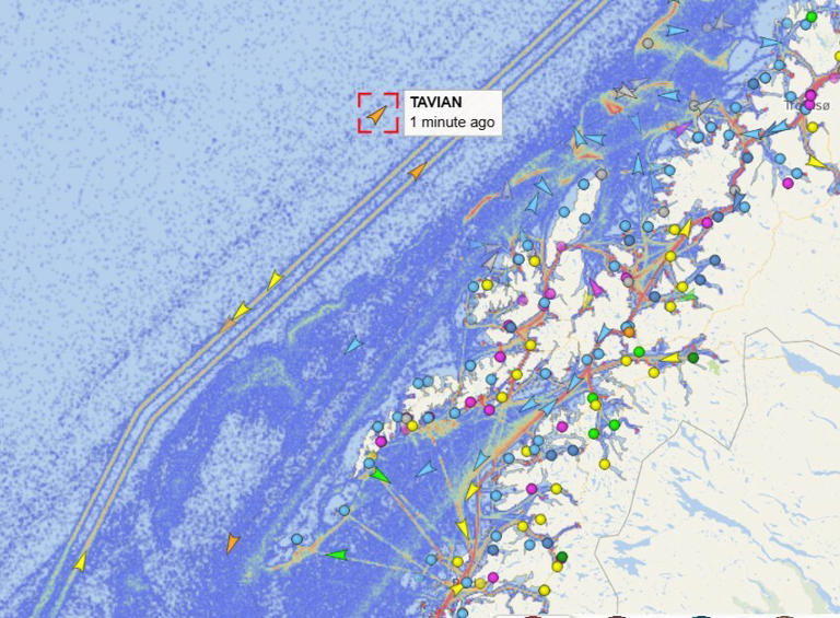 La petroliera «zombie» della flotta ombra russa costretta dalla ...
