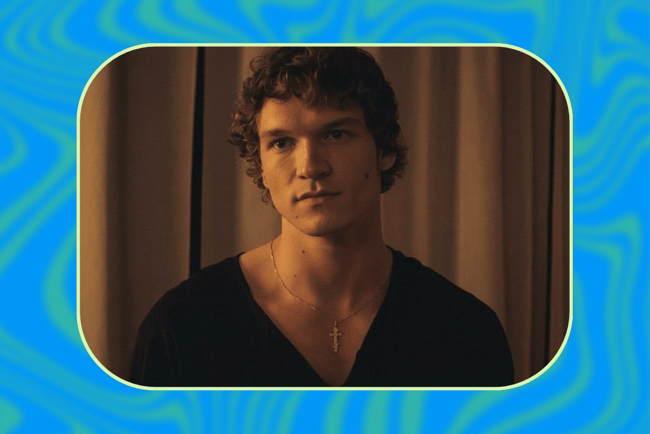 5 'Heated rivalry' Easter eggs from the books that are honestly perfect