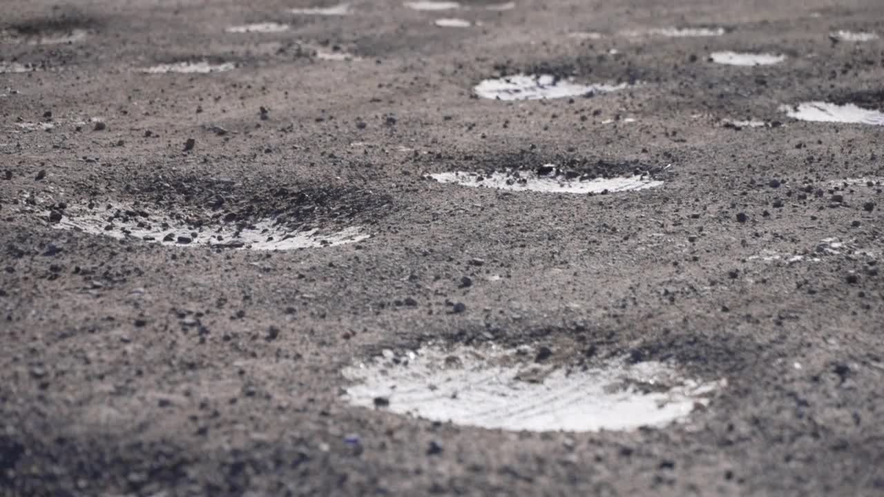 Allendale residents frustrated with bumpy roads seek solutions