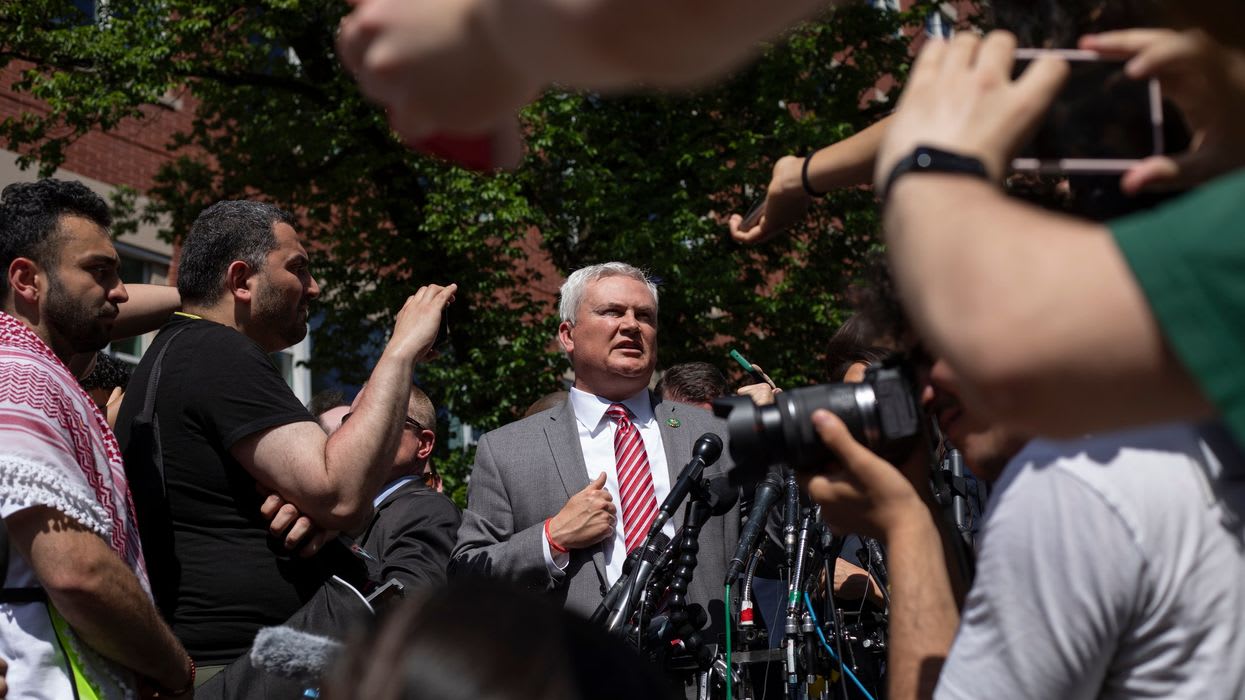 Comer scoffs at Dems in Clinton subpoena showdown