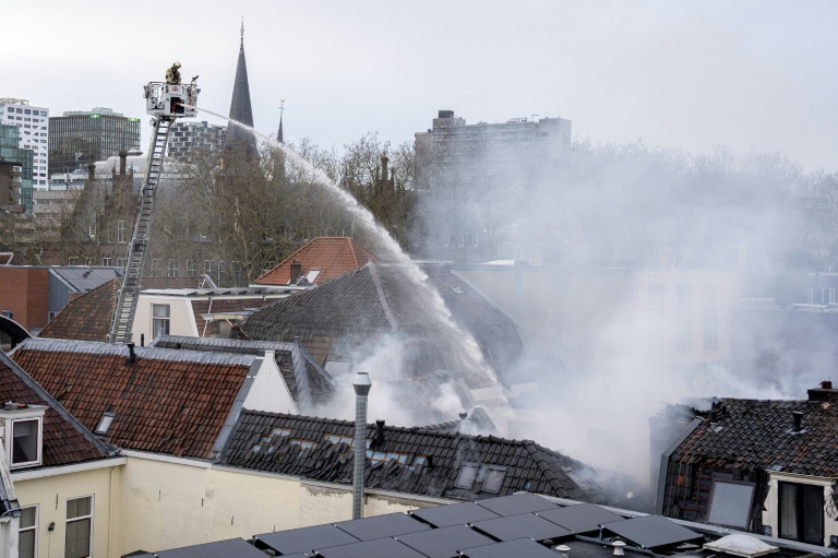 'Gigantic explosion', fire in Dutch city of Utrecht, four hurt