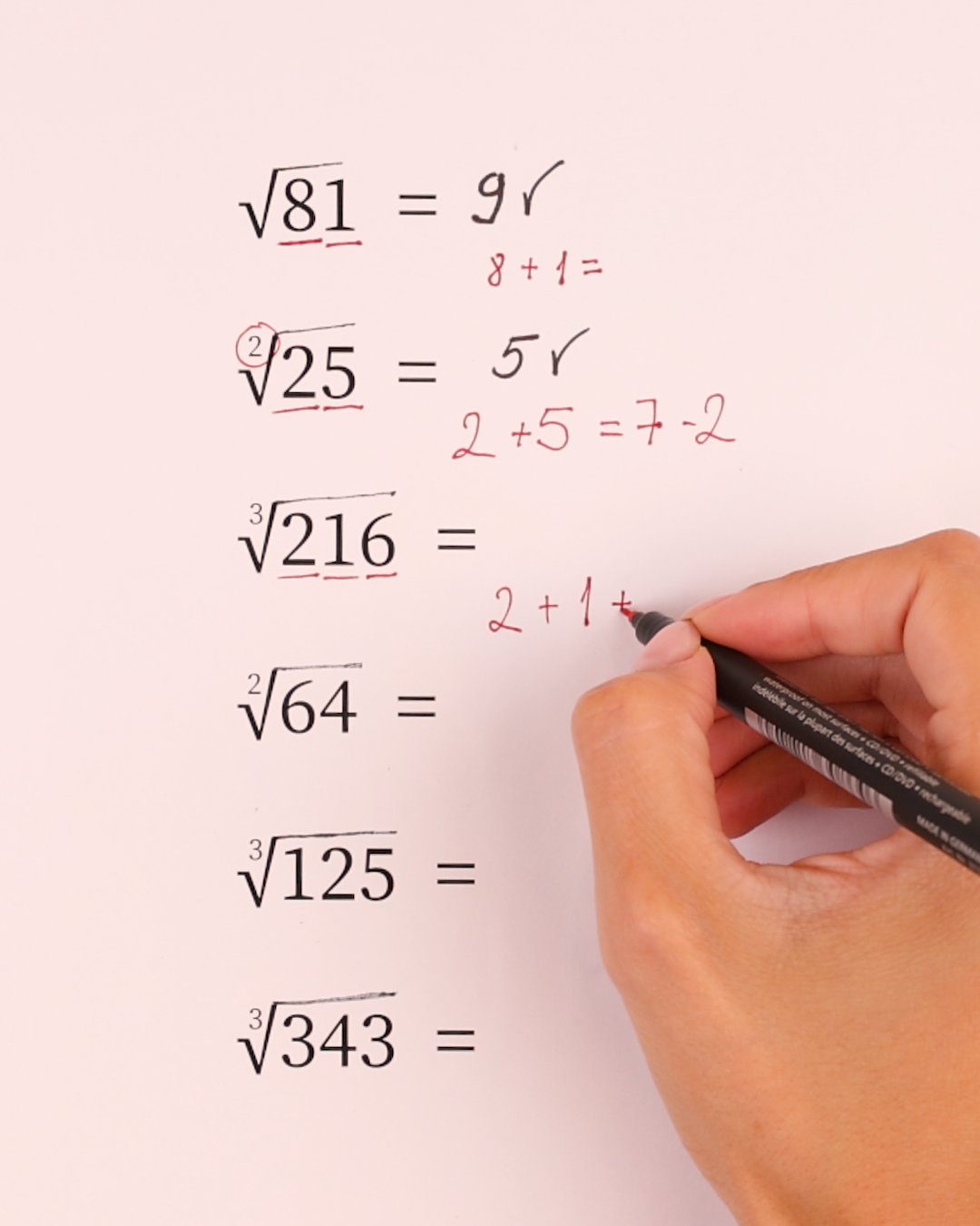 This math hack got me confused 😅📏