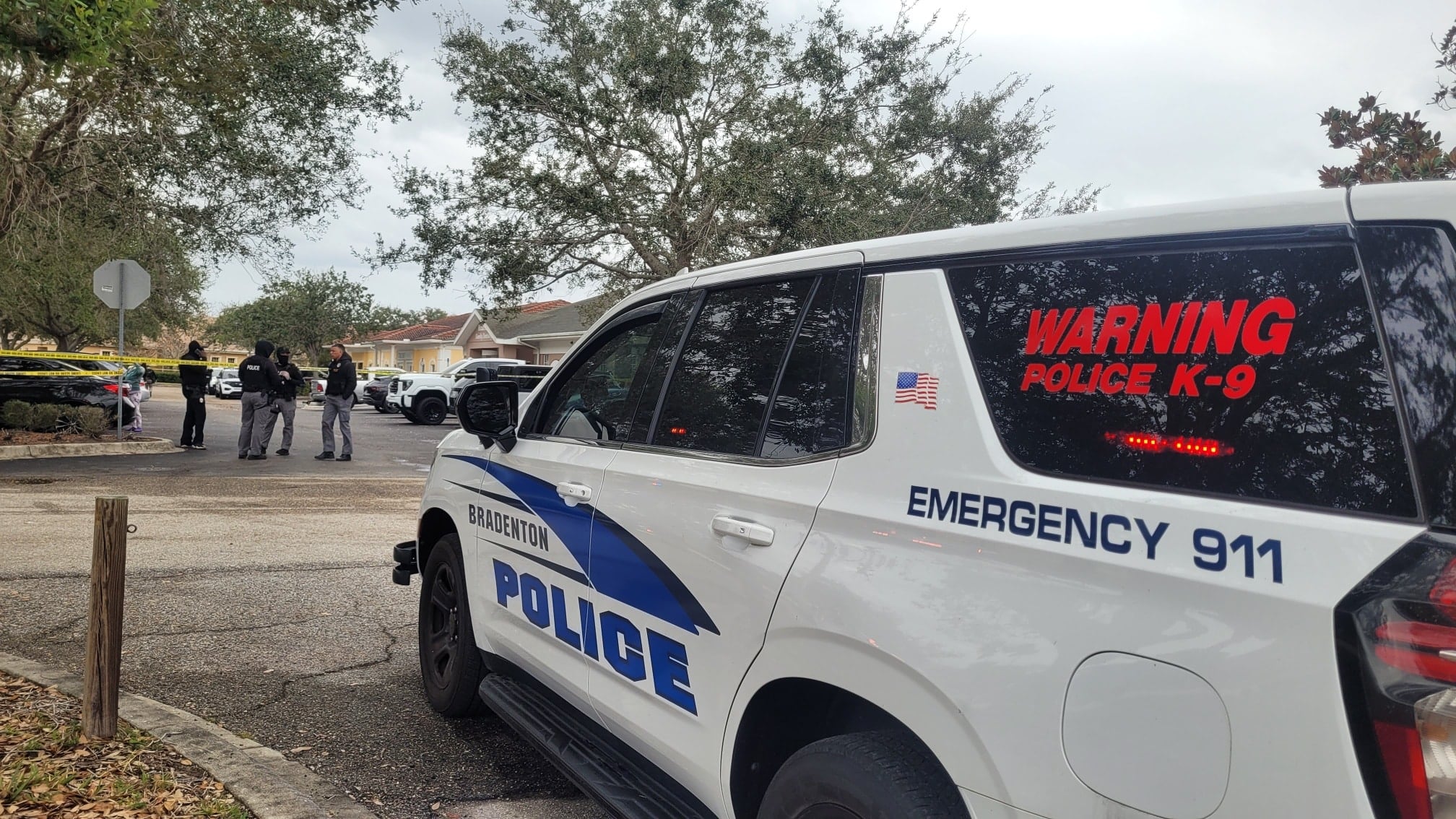 Two women shot inside Bradenton medical lab; one is dead, suspect in ...