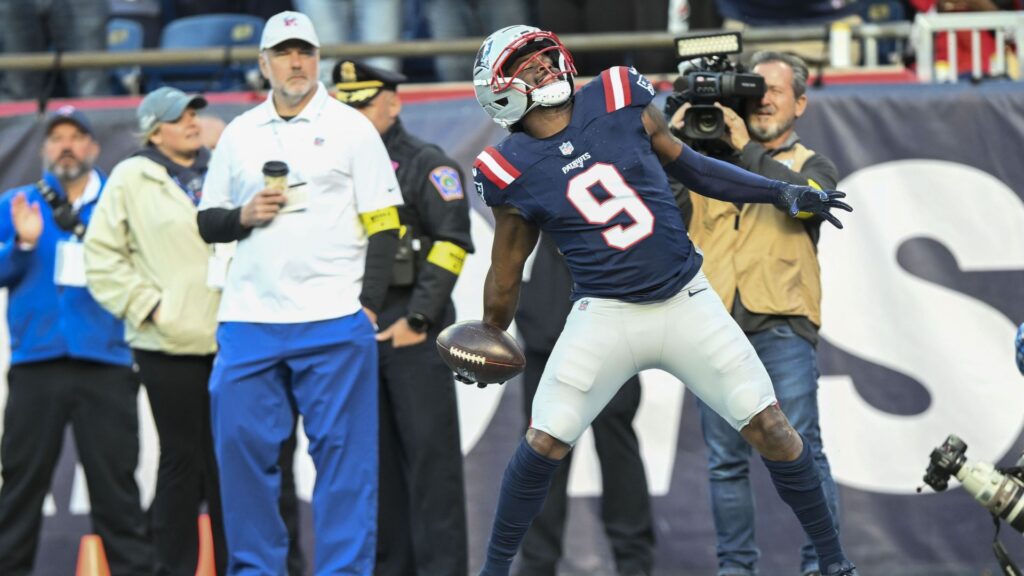 Patriots wide receiver labels Texans defense 'not too complicated'