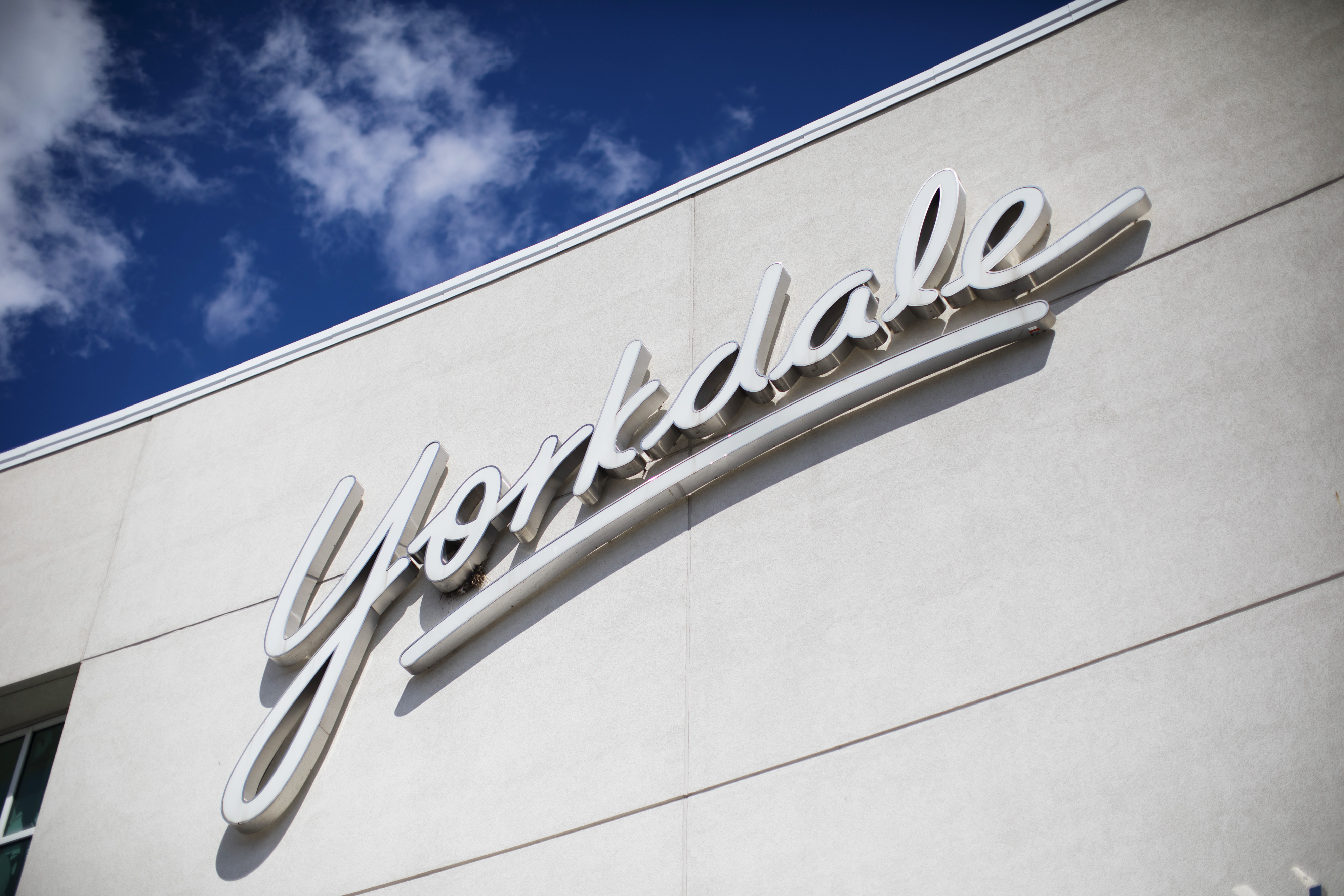 Yorkdale is doing everything it can to keep a Fairweather store from ...
