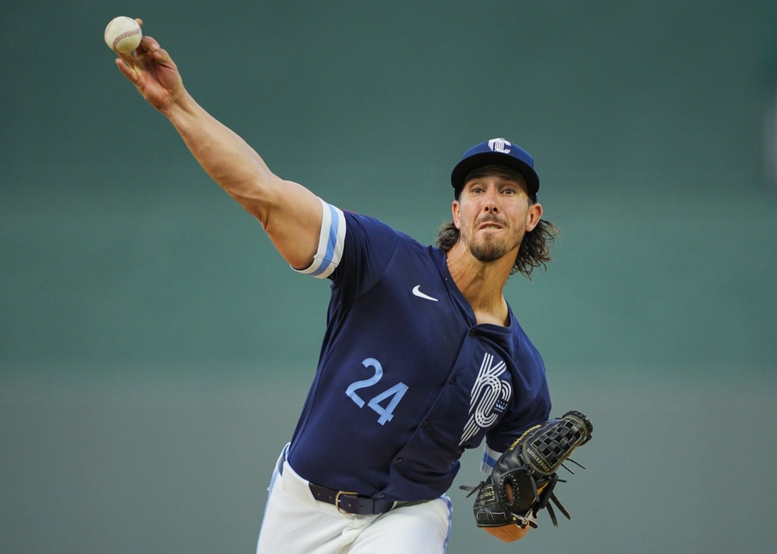 Rockies sign veteran RHP Michael Lorenzen