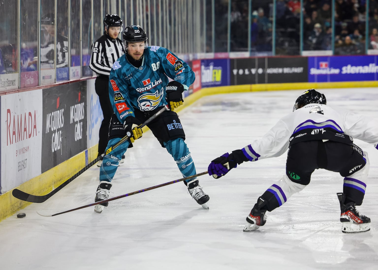 Ryan Smith smells blood in the water as Belfast Giants surge into title ...