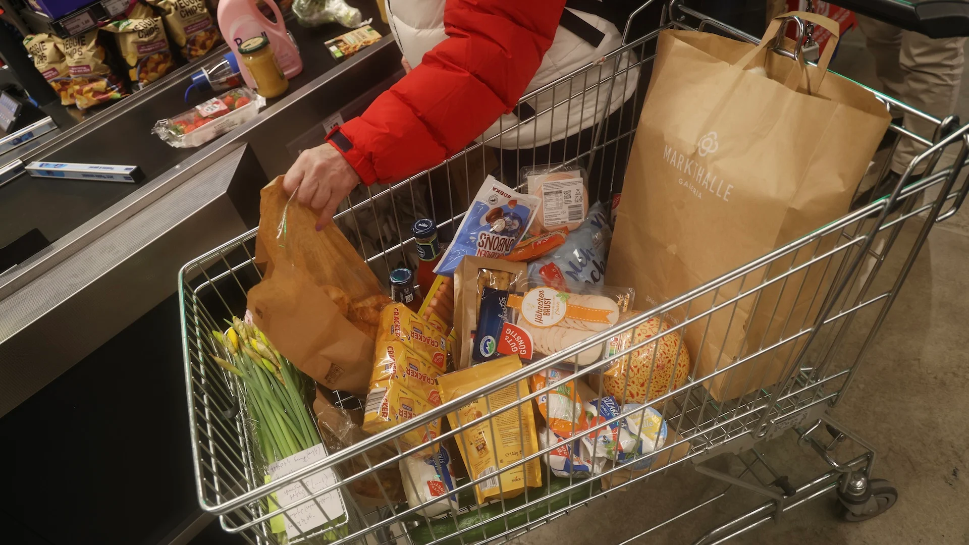 Bargain grocer with cult-like following plans huge US expansion—here’s ...