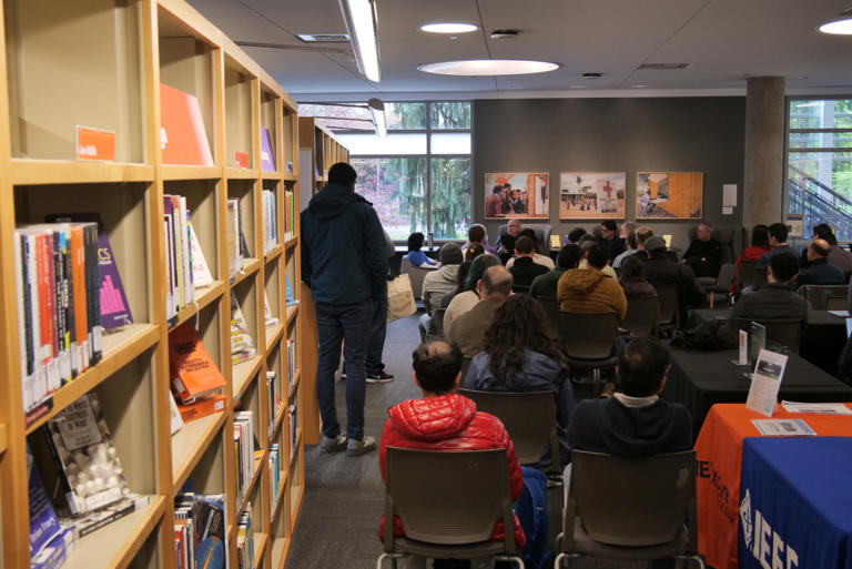 Microsoft campus library closes in broader shift to AI-powered digital ...