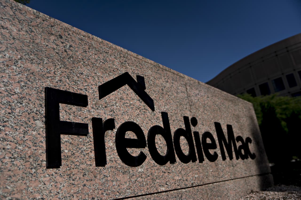 Trump’s mortgage bond plan is bad news for Fannie and Freddie stocks