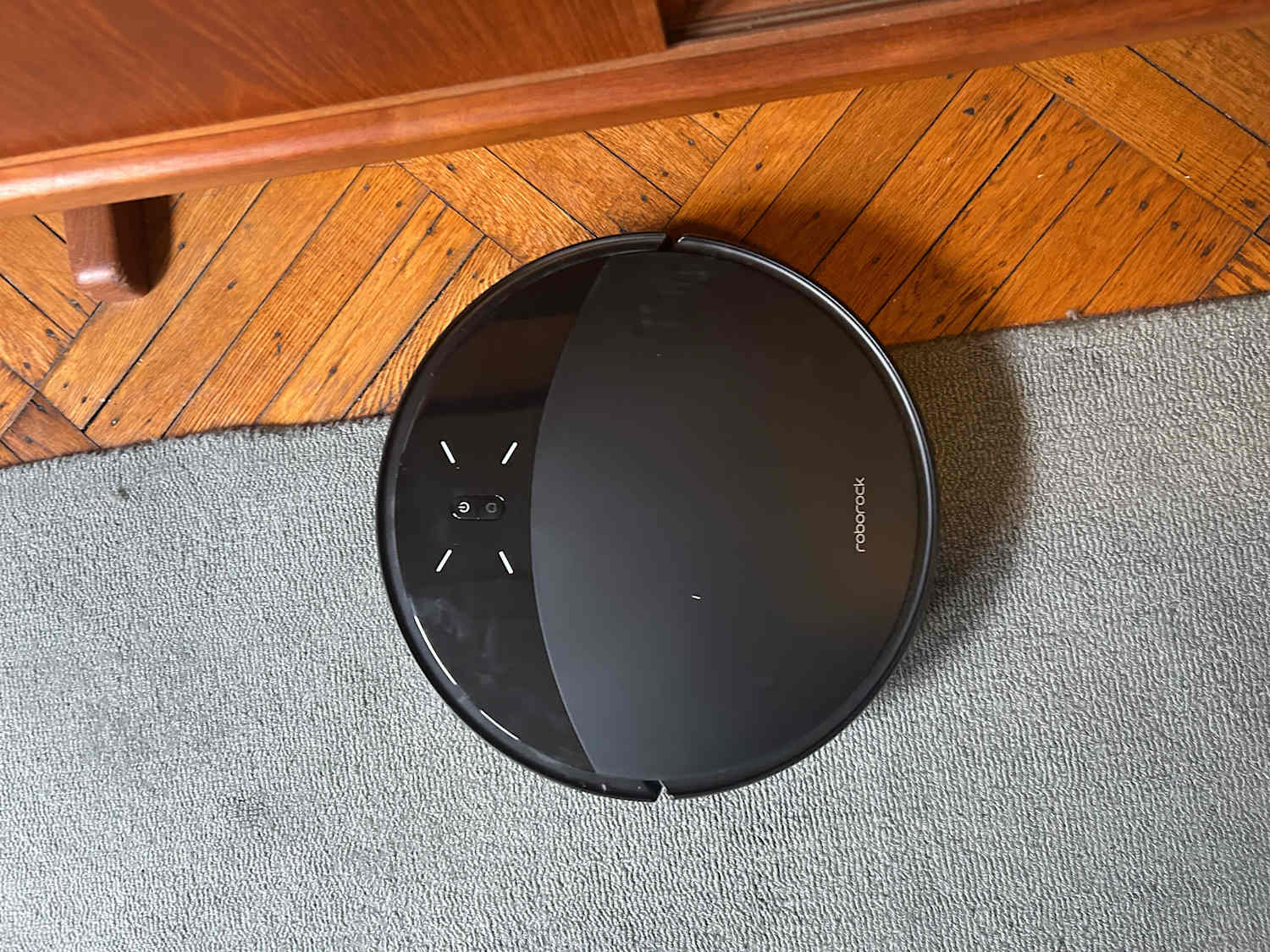 I tested Roborock's thinnest robot vacuum