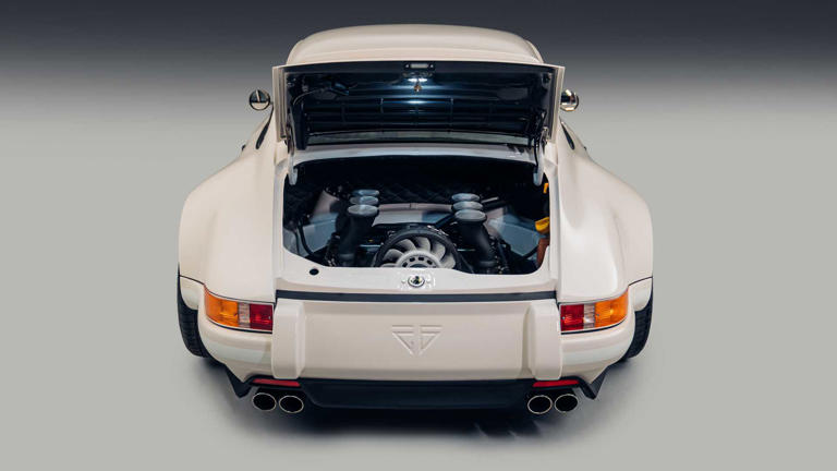 Theon Design 911 restomod has a better power-to-weight ratio than a 992 ...