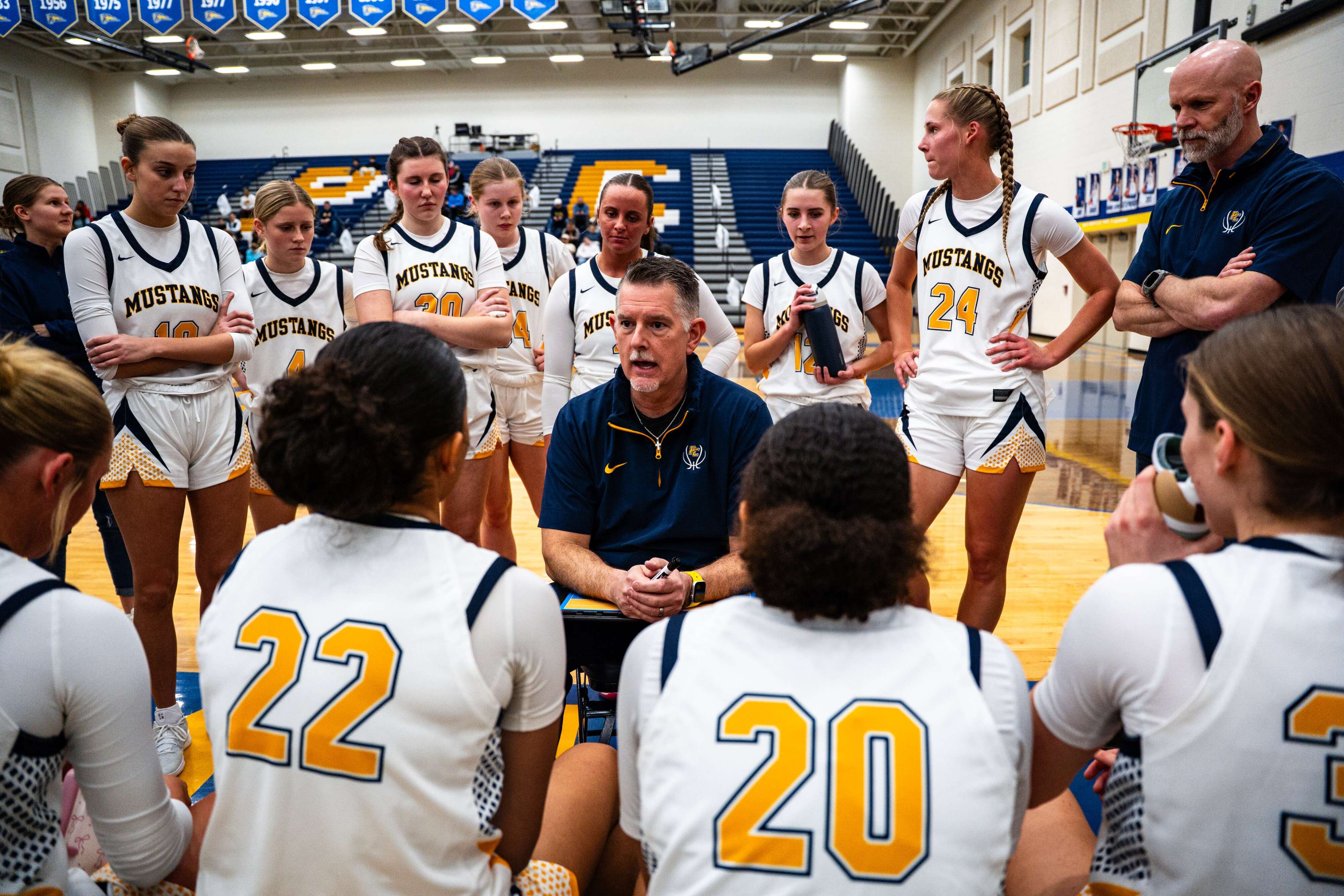 See which team has taken over at No. 1 in Kalamazoo-area girls hoops ...