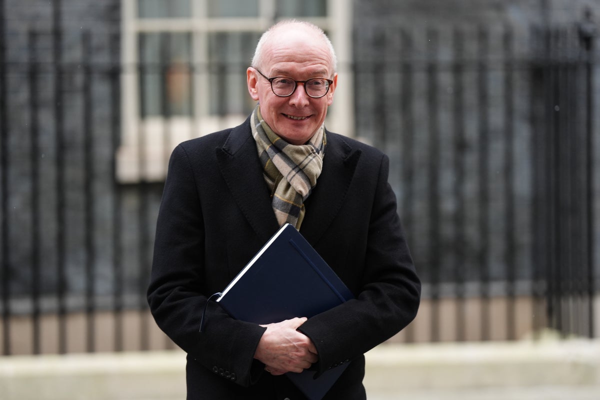 Criminals in hospital to lose benefits as Labour closes 'loophole'