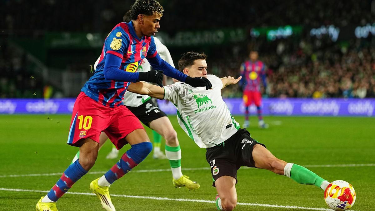 El 1x1 del Barça contra el Racing al descanso