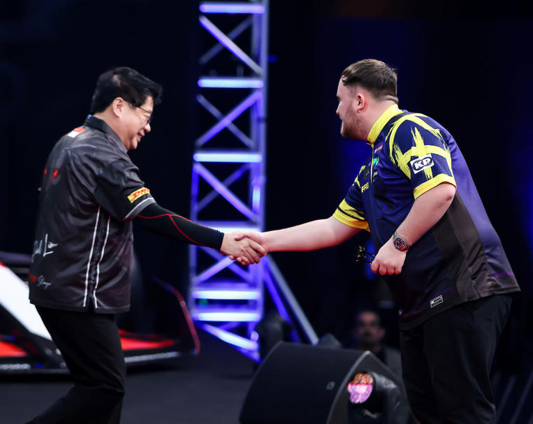 Luke Littler makes short work of veteran Paul Lim in Bahrain Masters