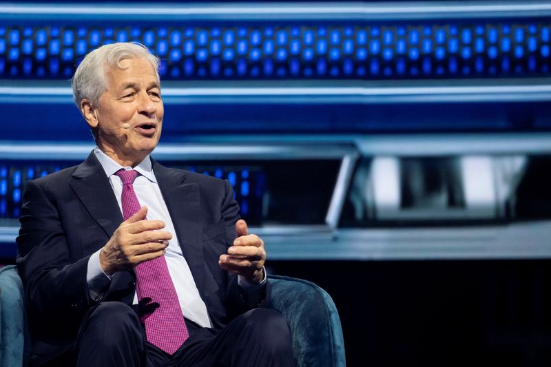 JPMorgan CEO Jamie Dimon says he wants to stay in job at least 5 more years