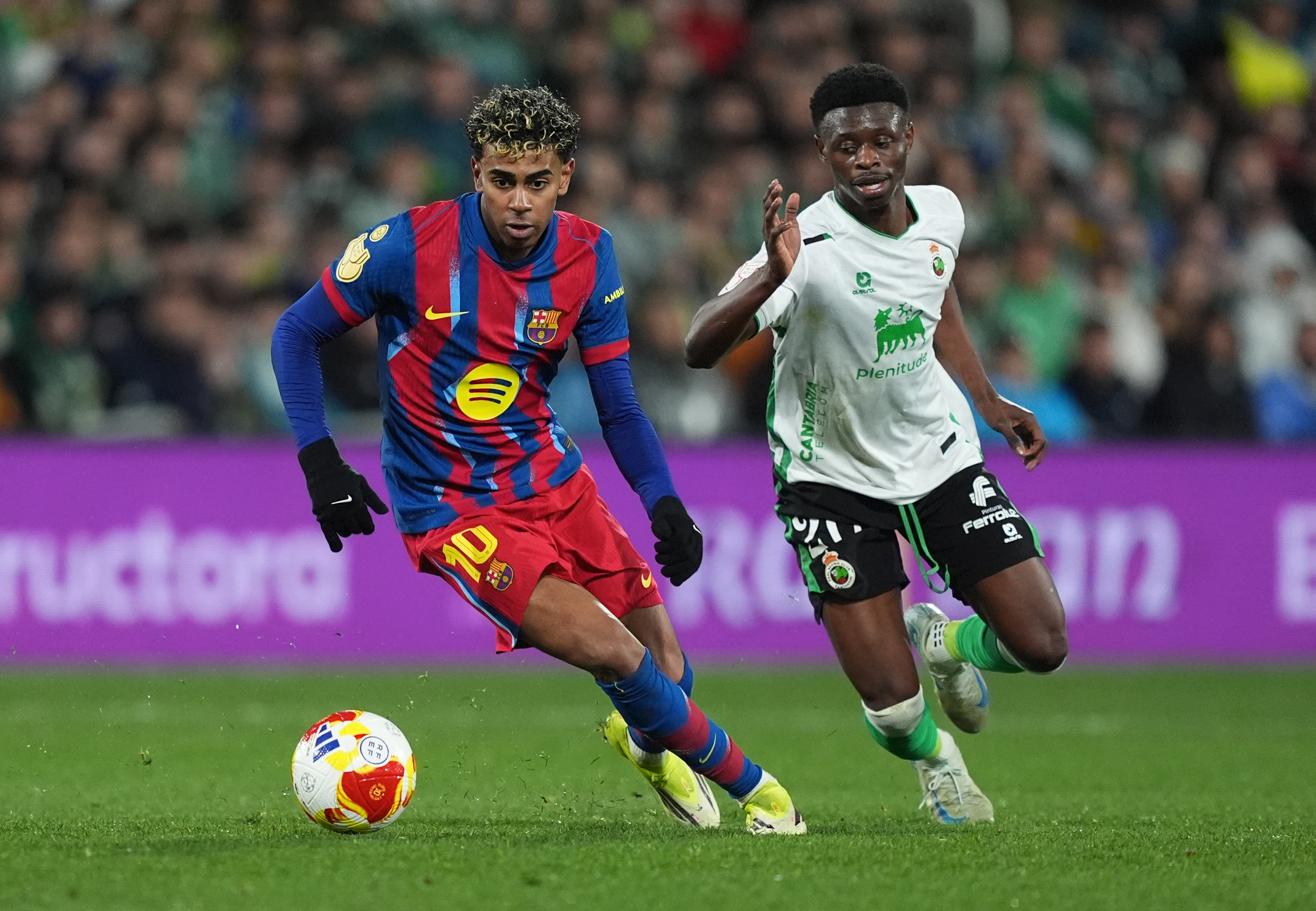 Racing Santander vs Barcelona, Copa del Rey: Final score 0-2, Barça ...
