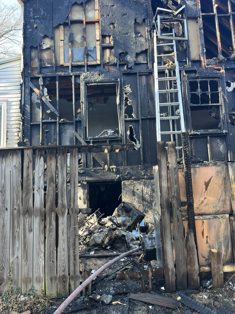 Multiple displaced after fire breaks out at Montgomery County home