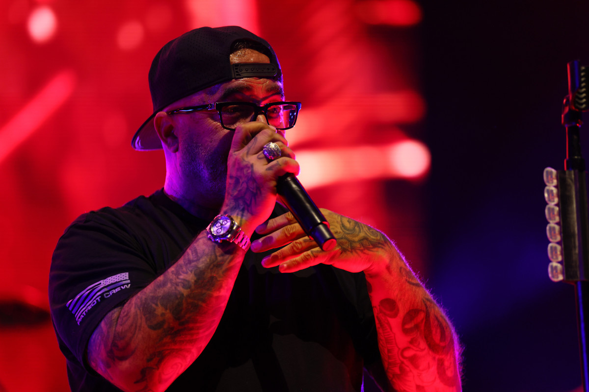 '90S ROCK ICON ANNOUNCES NEW 2026 TOUR DATES